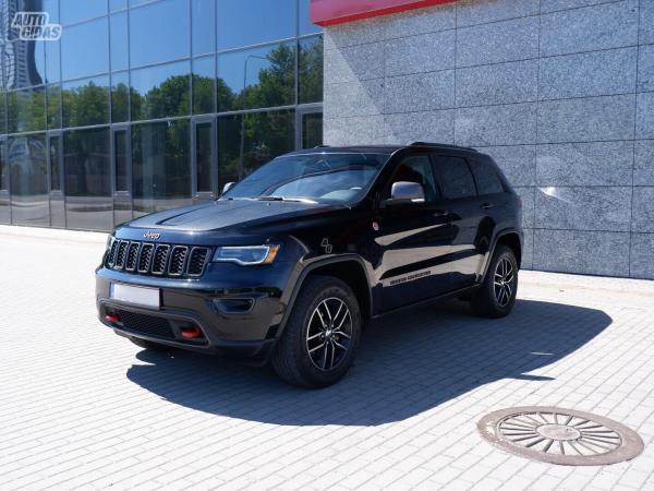 Jeep Grand Cherokee 2018 in Klaipeda, with an engine capacity of 3.60 L and mileage of 125 thousand km for 21400 €, photo 3 on AUTOMOTO.COM.LV