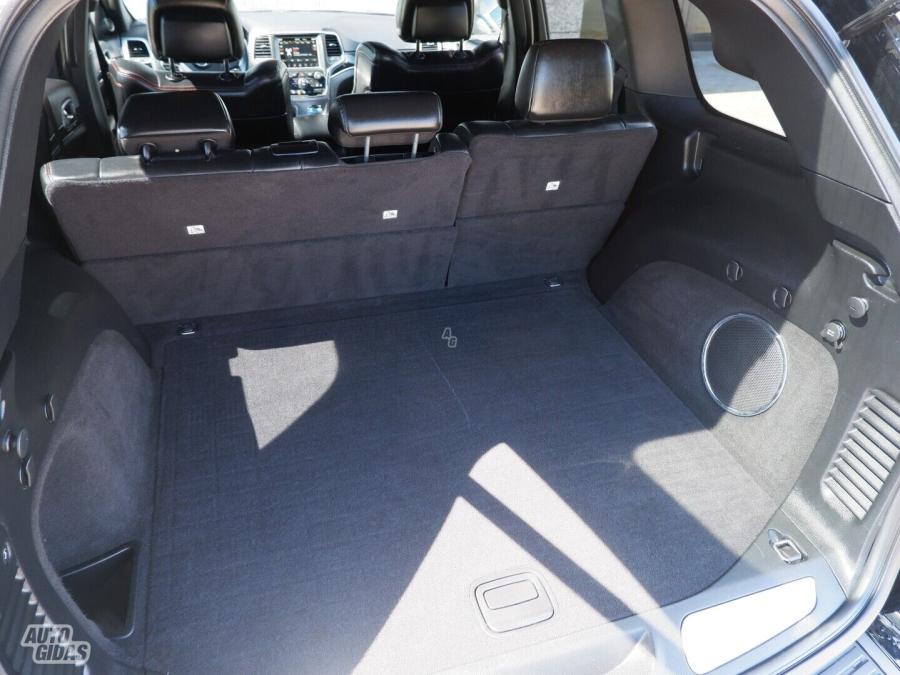 Джип Гранд Чероки 2018 в Клайпеда, объемом двигателя 3.60 л и пробегом 125 тыс. км за 21400 €, фото 33 на AUTOMOTO.COM.LV