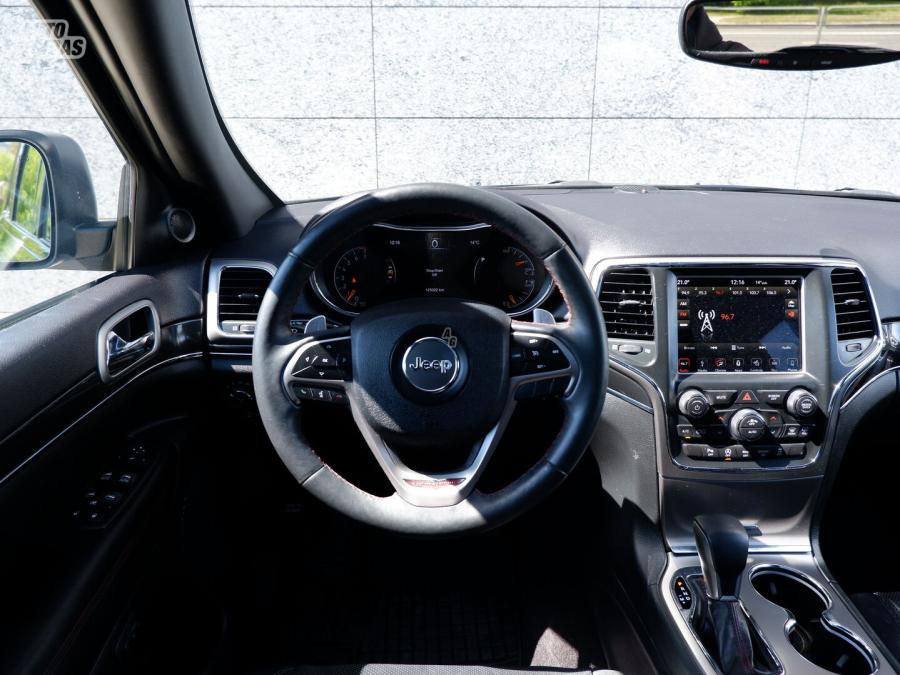 Jeep Grand Cherokee 2018 Klaipėda, ar dzinēja tilpumu 3.60 L un nobraukumu 125 tūkst. km par 20900 €, foto 19 vietnē AUTOMOTO.COM.LV