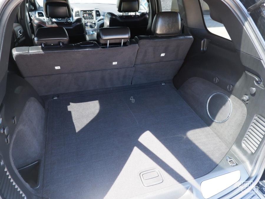 Jeep Grand Cherokee 2018 Klaipėda, ar dzinēja tilpumu 3.60 L un nobraukumu 125 tūkst. km par 20900 €, foto 33 vietnē AUTOMOTO.COM.LV