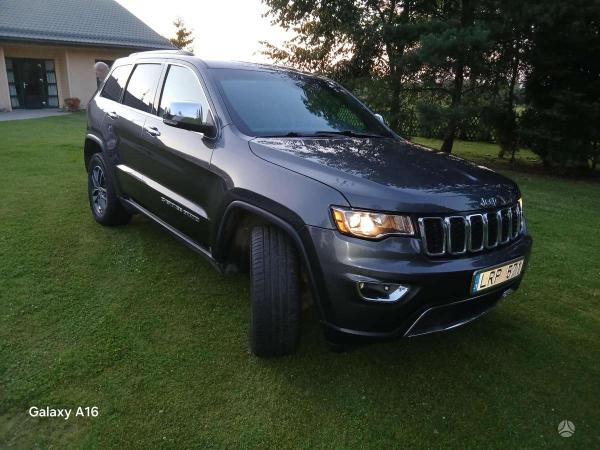 Jeep Grand Cherokee 2018 in Kedainiai, with an engine capacity of 2.99 L and mileage of 82 thousand km for 16500 €, photo 1 on AUTOMOTO.COM.LV