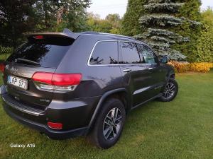 Jeep Grand Cherokee 2018 in Kedainiai, with an engine capacity of 2.99 L and mileage of 82 thousand km for 16500 €, photo 5 on AUTOMOTO.COM.LV