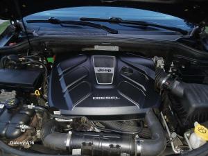 Jeep Grand Cherokee 2018 in Kedainiai, with an engine capacity of 2.99 L and mileage of 82 thousand km for 16500 €, photo 11 on AUTOMOTO.COM.LV