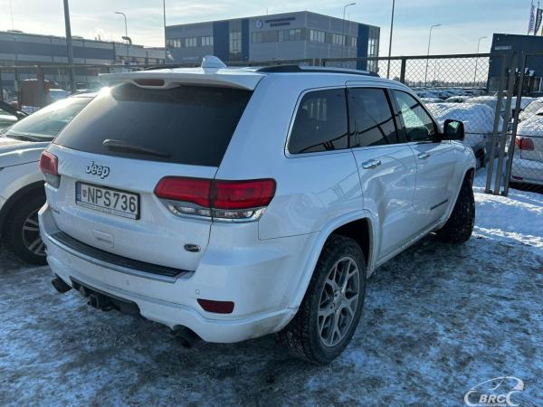 Jeep Grand Cherokee 2019 in Vilnius, with an engine capacity of 5.65 L and mileage of 143 thousand km for 21900 €, photo 3 on AUTOMOTO.COM.LV