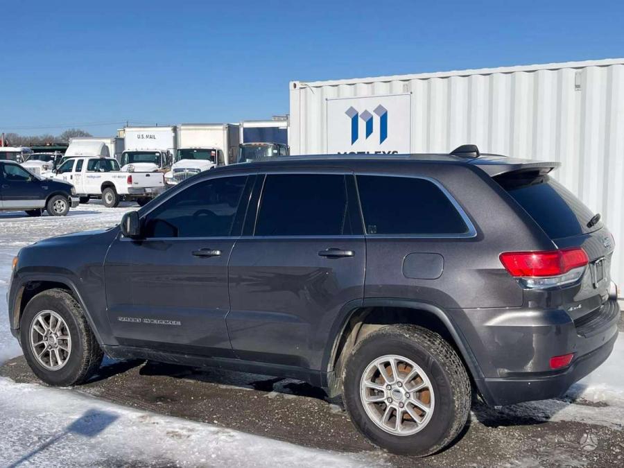 Jeep Grand Cherokee 2019 in Kaunas, with an engine capacity of 3.60 L and mileage of 279 thousand km for 14200 €, photo 3 on AUTOMOTO.COM.LV