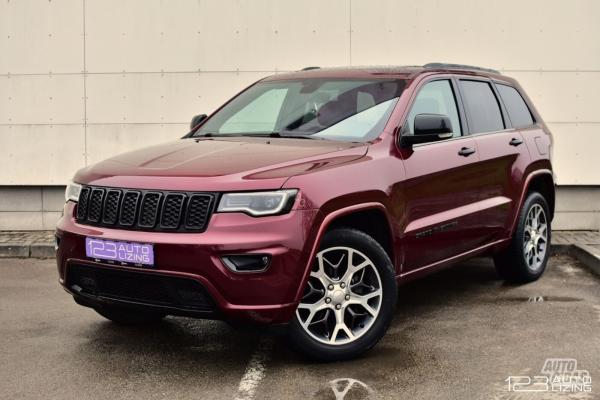 Jeep Grand Cherokee 2019 in Kretinga, with an engine capacity of 3.60 L and mileage of 100 thousand km for 24700 €, photo 1 on AUTOMOTO.COM.LV