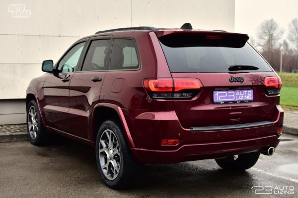 Jeep Grand Cherokee 2019 in Kretinga, with an engine capacity of 3.60 L and mileage of 100 thousand km for 24700 €, photo 6 on AUTOMOTO.COM.LV
