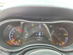 Jeep Grand Cherokee 2019 in Siauliai, with an engine capacity of 3.60 L and mileage of 260 thousand km for 8800 €, photo 9 on AUTOMOTO.COM.LV