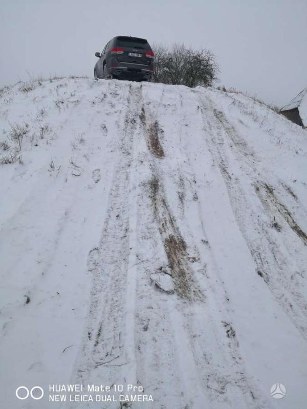 Джип Гранд Чероки 2020 в Мажейкяй, объемом двигателя 2.99 л и пробегом 178 тыс. км за 24200 €, фото 9 на AUTOMOTO.COM.LV