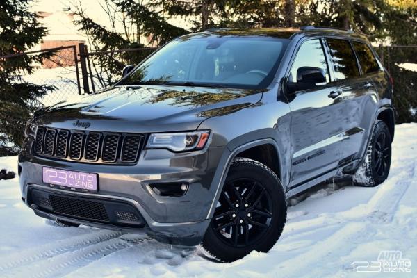 Jeep Grand Cherokee 2020 Kretinga, ar dzinēja tilpumu 3.60 L un nobraukumu 101 tūkst. km par 17999 €, foto 1 vietnē AUTOMOTO.COM.LV