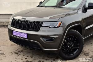 Jeep Grand Cherokee 2020 Kretinga, ar dzinēja tilpumu 3.60 L un nobraukumu 101 tūkst. km par 18500 €, foto 4 vietnē AUTOMOTO.COM.LV