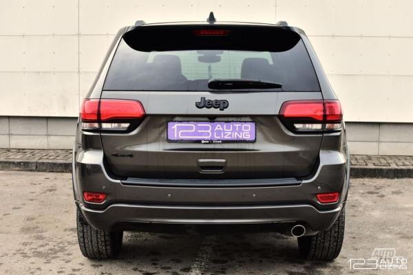 Jeep Grand Cherokee 2020 Kretinga, ar dzinēja tilpumu 3.60 L un nobraukumu 101 tūkst. km par 18500 €, foto 9 vietnē AUTOMOTO.COM.LV