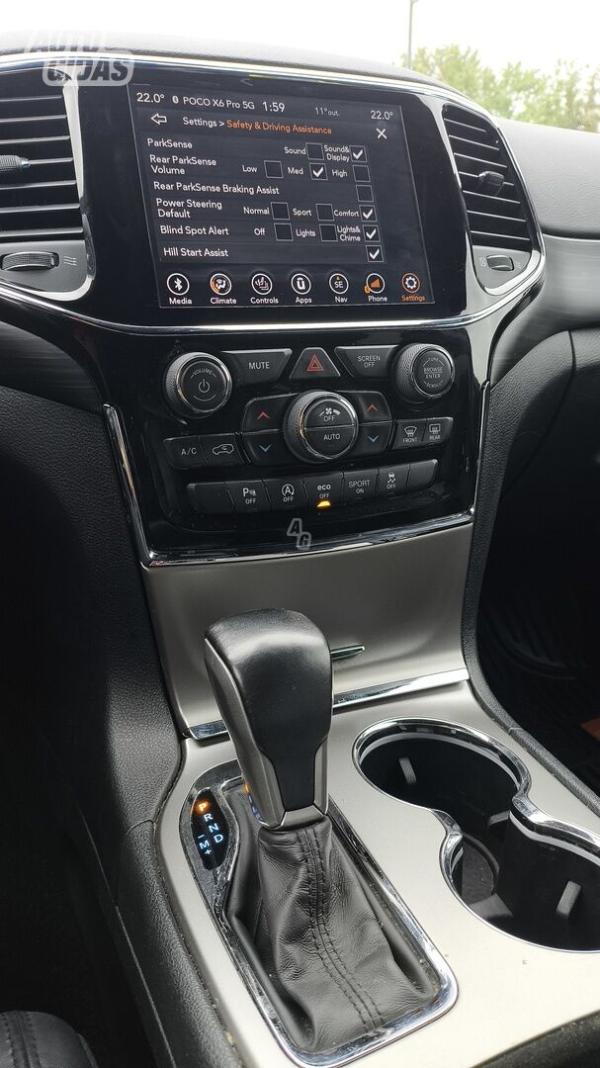 Jeep Grand Cherokee 2020 in Kaunas, with an engine capacity of 3.60 L and mileage of 182 thousand km for 15100 €, photo 9 on AUTOMOTO.COM.LV