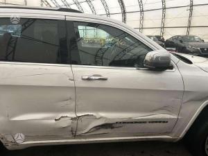Джип Гранд Чероки 2020 в Укмерге, объемом двигателя 3.60 л и пробегом 223 тыс. км за 12900 €, фото 12 на AUTOMOTO.COM.LV