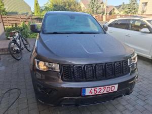 Jeep Grand Cherokee 2020 in Klaipeda, with an engine capacity of 3.60 L and mileage of 128 thousand km for 18500 €, photo 3 on AUTOMOTO.COM.LV