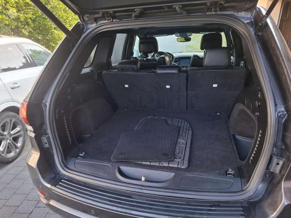 Jeep Grand Cherokee 2020 Klaipėda vietnē Jeep Grand Cherokee 2020 Klaipėda, ar dzinēja tilpumu 3.60 L un nobraukumu 128 tūkst. km par 18500 €, foto 7 vietnē AUTOMOTO.COM.LV