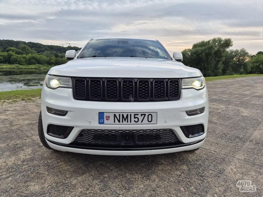 Jeep Grand Cherokee 2020 Kauņa, ar dzinēja tilpumu 5.70 L un nobraukumu 100 tūkst. km par 25000 €, foto 13 vietnē AUTOMOTO.COM.LV