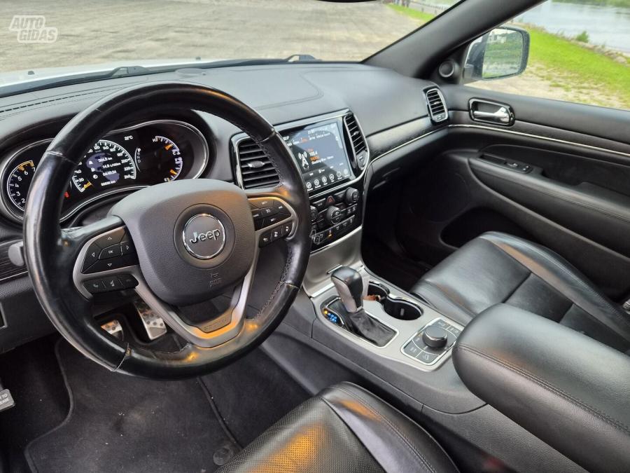 Jeep Grand Cherokee 2020 Kauņa, ar dzinēja tilpumu 5.70 L un nobraukumu 100 tūkst. km par 25000 €, foto 16 vietnē AUTOMOTO.COM.LV