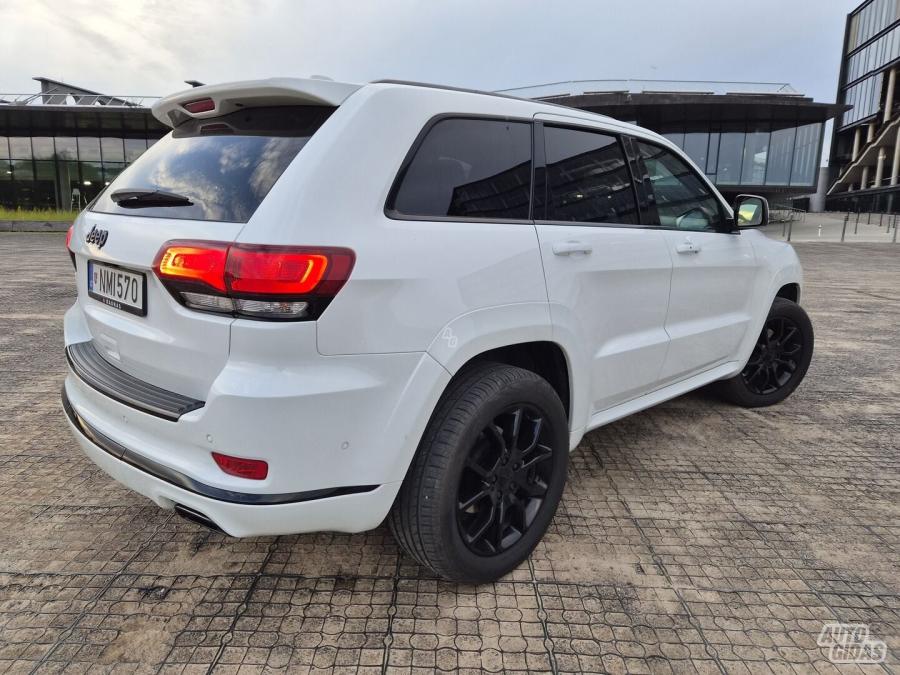 Jeep Grand Cherokee 2020 Kauņa, ar dzinēja tilpumu 5.70 L un nobraukumu 100 tūkst. km par 25000 €, foto 22 vietnē AUTOMOTO.COM.LV