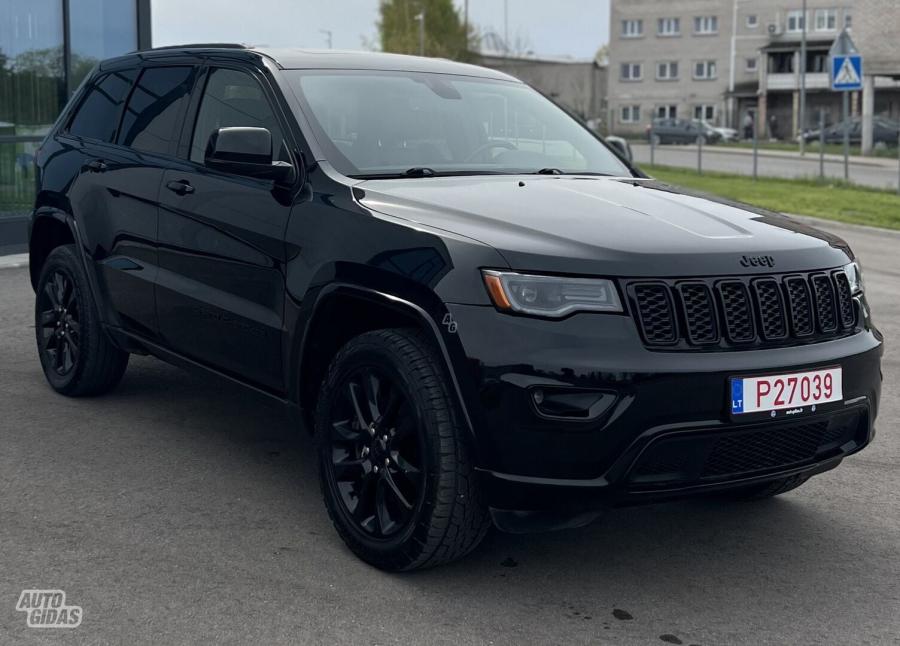 Jeep Grand Cherokee 2021 Kretinga, ar dzinēja tilpumu 3.60 L un nobraukumu 74 tūkst. km par 20000 €, foto 4 vietnē AUTOMOTO.COM.LV