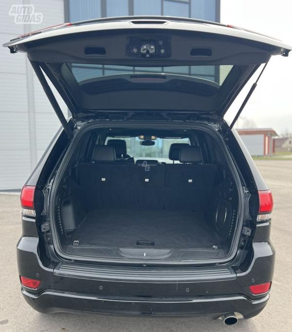 Jeep Grand Cherokee 2021 Kretinga, ar dzinēja tilpumu 3.60 L un nobraukumu 74 tūkst. km par 20000 €, foto 10 vietnē AUTOMOTO.COM.LV