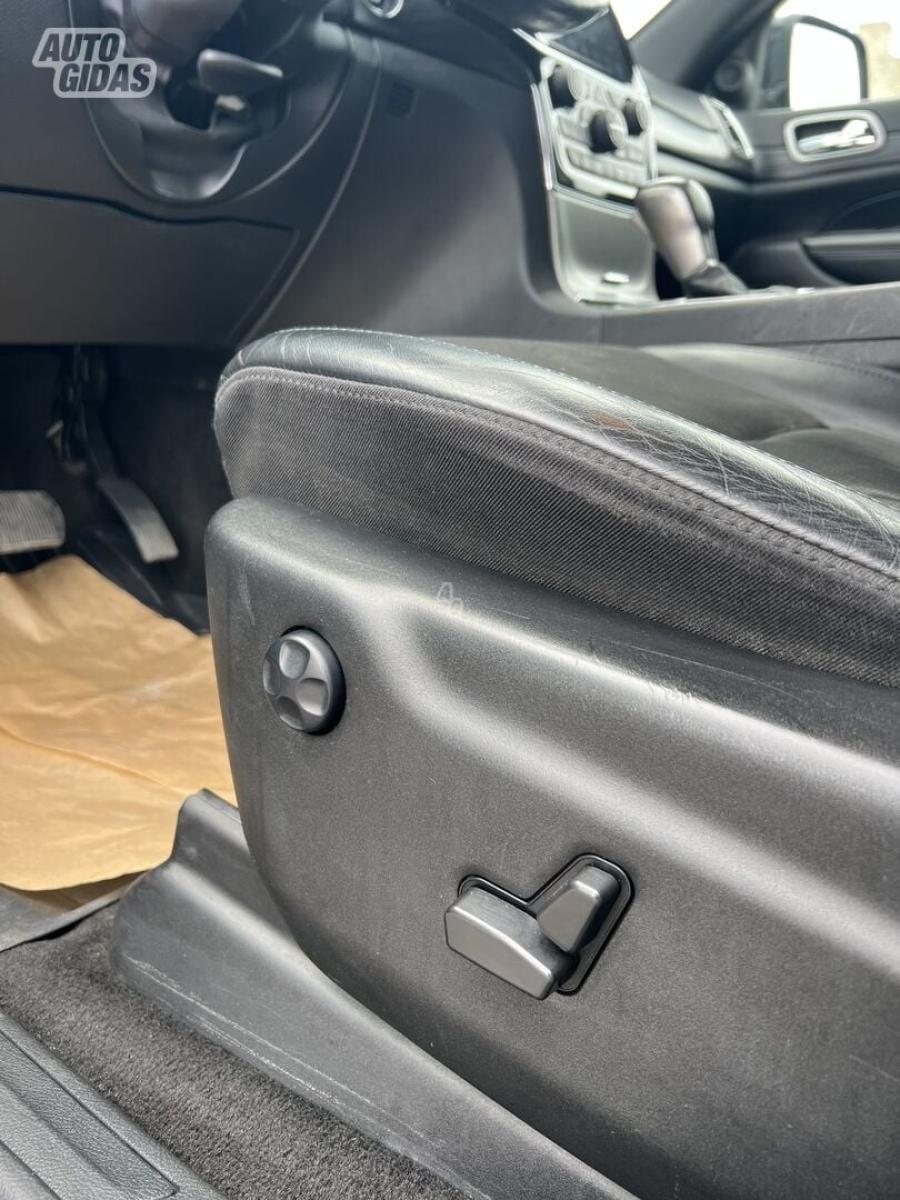 Jeep Grand Cherokee 2021 Kretinga, ar dzinēja tilpumu 3.60 L un nobraukumu 74 tūkst. km par 20000 €, foto 16 vietnē AUTOMOTO.COM.LV