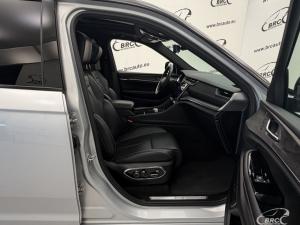 Jeep Grand Cherokee 2021 in Vilnius, with an engine capacity of 3.60 L and mileage of 49 thousand km for 39900 €, photo 5 on AUTOMOTO.COM.LV