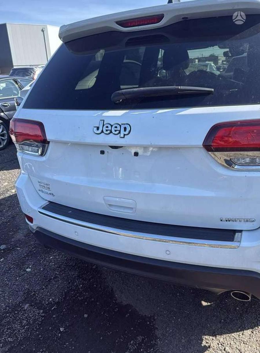 Jeep Grand Cherokee 2021 in Siauliai, with an engine capacity of 3.60 L and mileage of 53 thousand km for 11500 €, photo 21 on AUTOMOTO.COM.LV