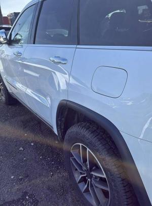 Jeep Grand Cherokee 2021 in Siauliai, with an engine capacity of 3.60 L and mileage of 53 thousand km for 11500 €, photo 22 on AUTOMOTO.COM.LV