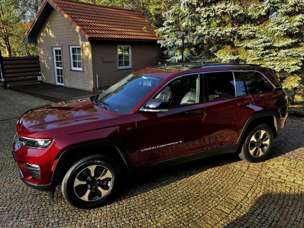 Jeep Grand Cherokee 2022 in Klaipeda, with an engine capacity of 2.00 L and mileage of 90 thousand km for 36600 €, photo 6 on AUTOMOTO.COM.LV