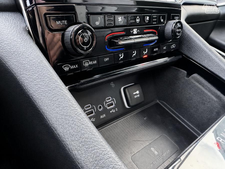 Джип Гранд Чероки 2022 в Каунас, объемом двигателя 3.60 л и пробегом 63 тыс. км за 32500 €, фото 8 на AUTOMOTO.COM.LV