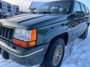 Zaļš Jeep Grand Cherokee 1993 Tallina, ar dzinēja tilpumu 5.20 L un nobraukumu 150 tūkst. km par 5999 €, foto 8 vietnē AUTOMOTO.COM.LV