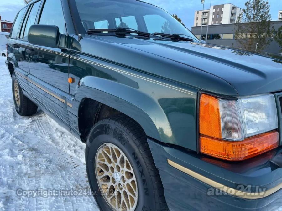 Zaļš Jeep Grand Cherokee 1993 Tallina, ar dzinēja tilpumu 5.20 L un nobraukumu 150 tūkst. km par 5999 €, foto 9 vietnē AUTOMOTO.COM.LV