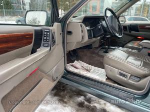 Zaļš Jeep Grand Cherokee 1993 Tallina, ar dzinēja tilpumu 5.20 L un nobraukumu 150 tūkst. km par 5999 €, foto 16 vietnē AUTOMOTO.COM.LV
