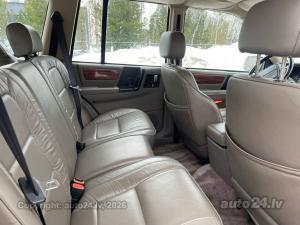 Zaļš Jeep Grand Cherokee 1993 Tallina, ar dzinēja tilpumu 5.20 L un nobraukumu 150 tūkst. km par 5999 €, foto 17 vietnē AUTOMOTO.COM.LV