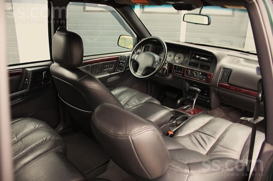 Green Jeep Grand Cherokee 1998 in Riga, with an engine capacity of 5.90 L and mileage of 0 thousand km for 12500 €, photo 22 on AUTOMOTO.COM.LV