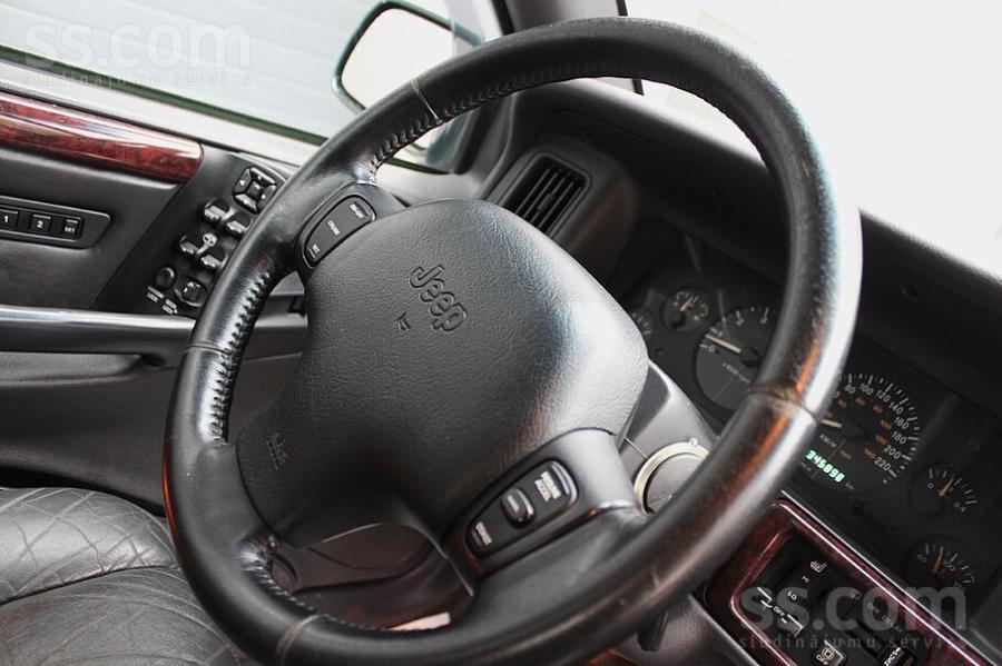 Green Jeep Grand Cherokee 1998 in Riga, with an engine capacity of 5.90 L and mileage of 0 thousand km for 12500 €, photo 29 on AUTOMOTO.COM.LV