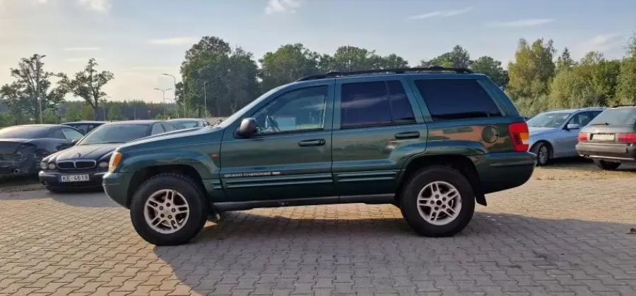 Zaļš Jeep Grand Cherokee 1999 Valmiera, ar dzinēja tilpumu 3.10 L un nobraukumu 336 tūkst. km par 3200 €, foto 7 vietnē AUTOMOTO.COM.LV
