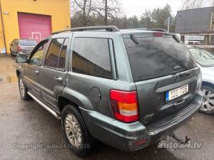 Green Jeep Grand Cherokee 2003 in Rapla, with an engine capacity of 2.70 L and mileage of 0 thousand km for 1200 €, photo 5 on AUTOMOTO.COM.LV