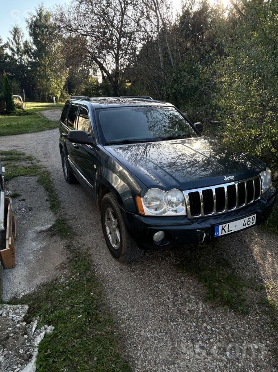 Zaļš Jeep Grand Cherokee 2006 Daugavpils, ar dzinēja tilpumu 3.00 L un nobraukumu 380 tūkst. km par 2500 €, foto 3 vietnē AUTOMOTO.COM.LV