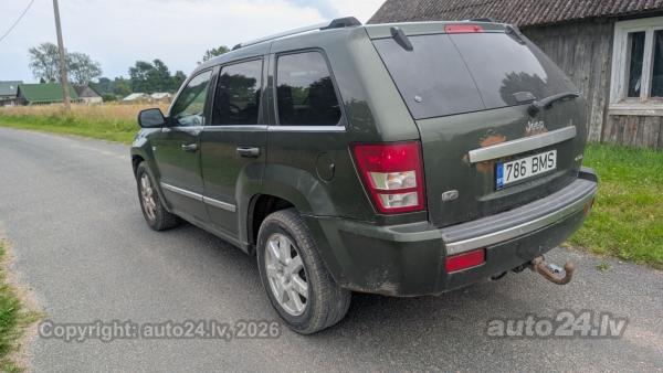 Зеленый Джип Гранд Чероки 2008 в Муствеэ, объемом двигателя 3.00 л и пробегом 0 тыс. км за 2499 €, фото 3 на AUTOMOTO.COM.LV