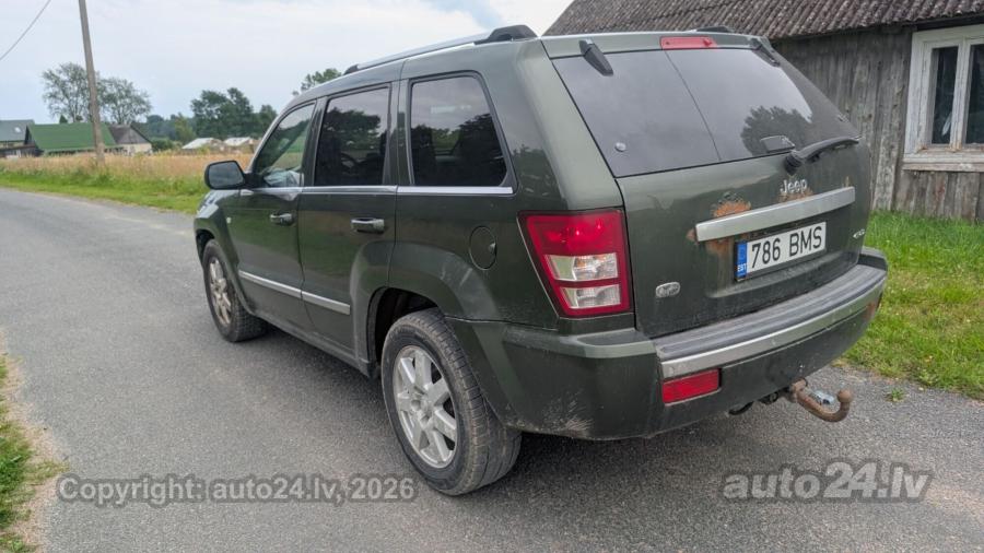 Green Jeep Grand Cherokee 2008 in Mustvee, with an engine capacity of 3.00 L and mileage of 0 thousand km for 2499 €, photo 4 on AUTOMOTO.COM.LV