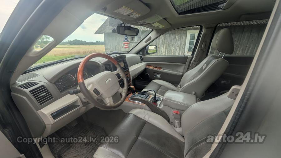 Green Jeep Grand Cherokee 2008 in Mustvee, with an engine capacity of 3.00 L and mileage of 0 thousand km for 2499 €, photo 9 on AUTOMOTO.COM.LV