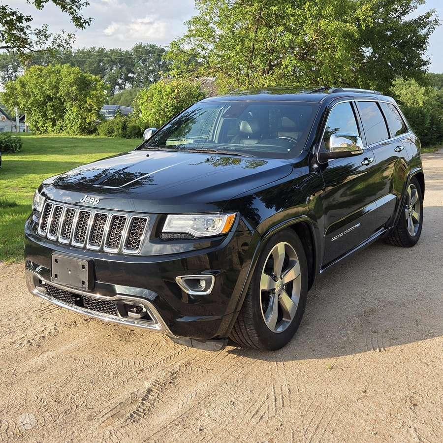 Green Jeep Grand Cherokee 2014 in Elektrenai, with an engine capacity of 3.60 L and mileage of 126 thousand km for 8800 €, photo 1 on AUTOMOTO.COM.LV