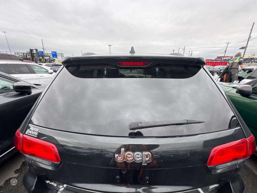 Zaļš Jeep Grand Cherokee 2015 Klaipėda, ar dzinēja tilpumu 3.60 L un nobraukumu 173 tūkst. km par 8500 €, foto 12 vietnē AUTOMOTO.COM.LV