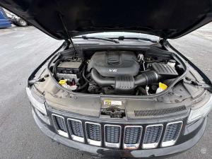 Zaļš Jeep Grand Cherokee 2015 Klaipėda, ar dzinēja tilpumu 3.60 L un nobraukumu 173 tūkst. km par 8500 €, foto 24 vietnē AUTOMOTO.COM.LV