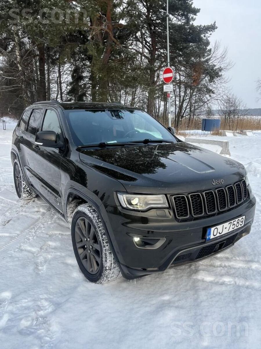 Zaļš Jeep Grand Cherokee 2016 Rīga, ar dzinēja tilpumu 3.00 L un nobraukumu 128 tūkst. km par 19950 €, foto 5 vietnē AUTOMOTO.COM.LV