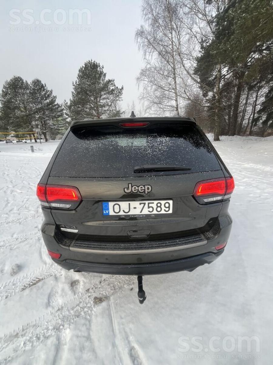 Zaļš Jeep Grand Cherokee 2016 Rīga, ar dzinēja tilpumu 3.00 L un nobraukumu 128 tūkst. km par 19950 €, foto 8 vietnē AUTOMOTO.COM.LV