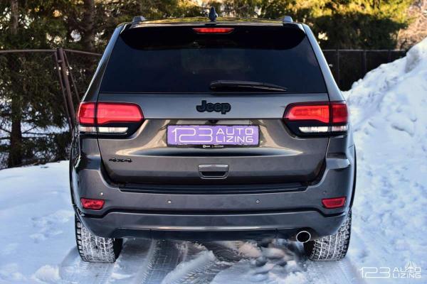 Zaļš Jeep Grand Cherokee 2020 Kretinga, ar dzinēja tilpumu 3.60 L un nobraukumu 101 tūkst. km par 17999 €, foto 8 vietnē AUTOMOTO.COM.LV