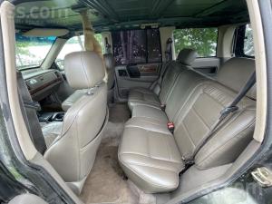 Green Jeep Grand Cherokee 1995 in Riga, with an engine capacity of 4.00 L and mileage of 240 thousand km for 2700 €, photo 9 on AUTOMOTO.COM.LV